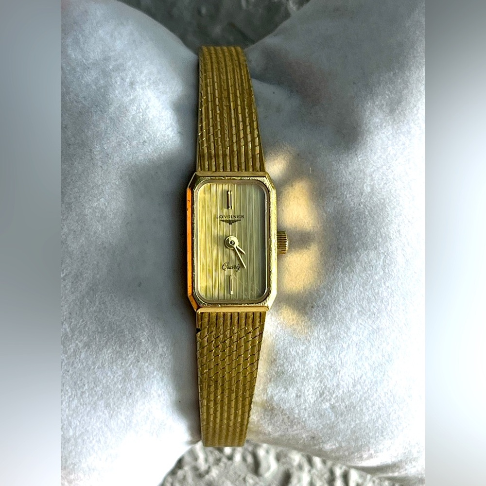 Longines Mini Rectangular Ladies Quartz Watch. - Gem